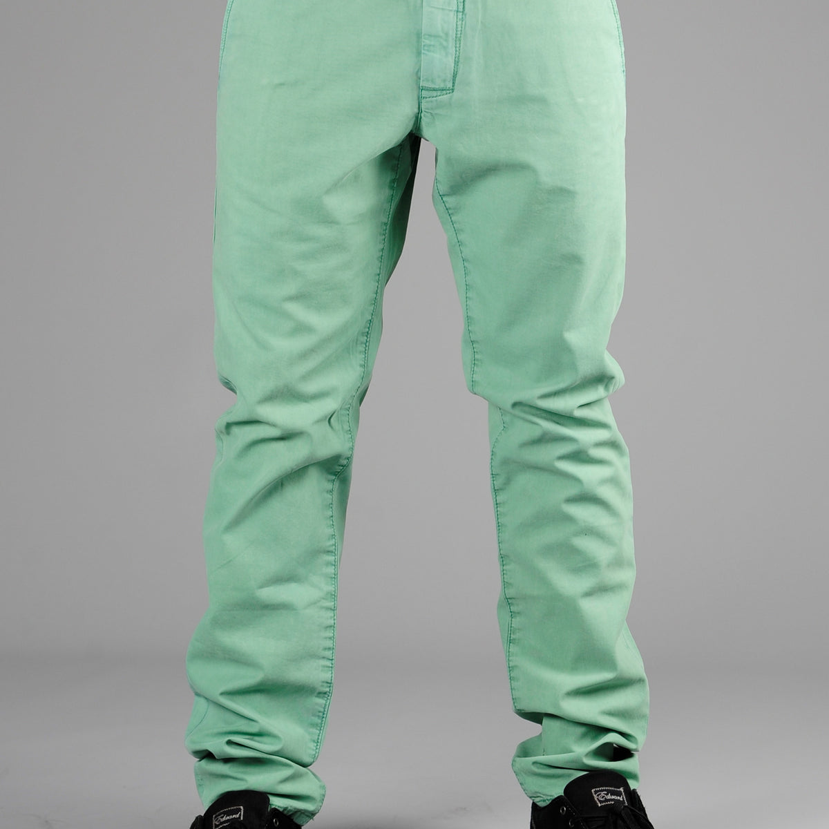Grip Tapered Reell Chino- / Stoffhose in jade-green für Herren – TITUS
