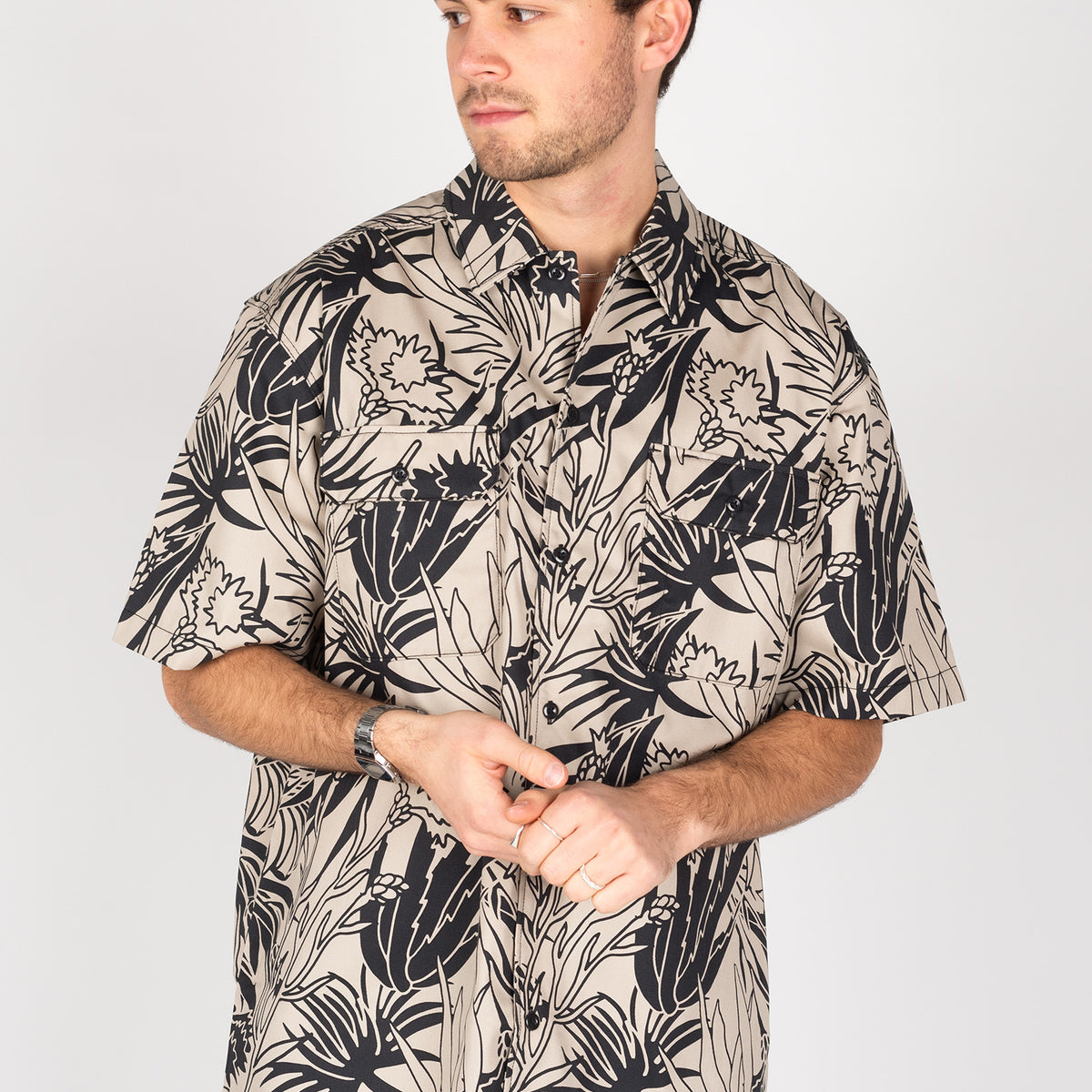 Max Meadows Dickies Hemd-Kurzarm in dsrt-flw-aop-bl für c – TITUS